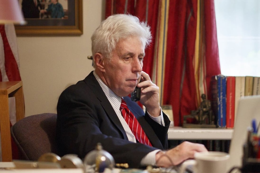 CNN fires conservative commentator Jeffrey Lord for tweeting Nazi ...