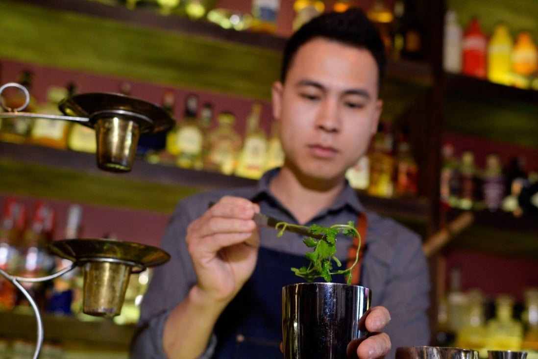 Pho in a glass: cocktail based on Vietnamese beef noodle soup a hip ...