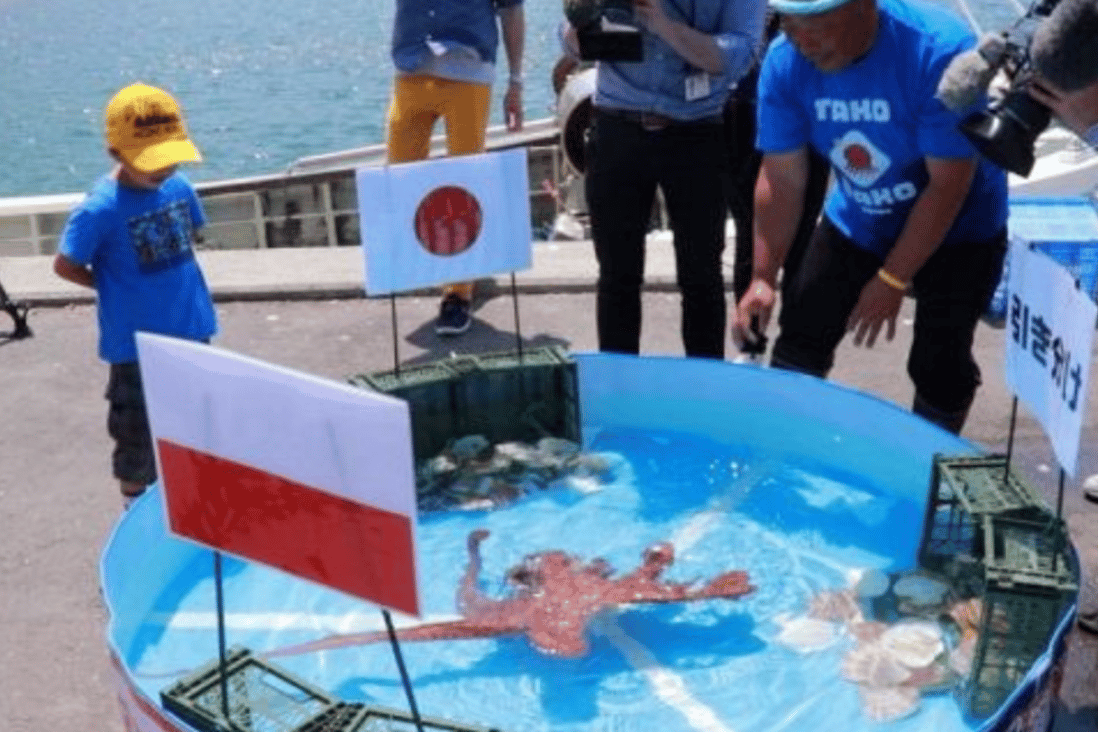 Rabiot the psychic octopus predicts Japan’s Fifa World Cup results ...