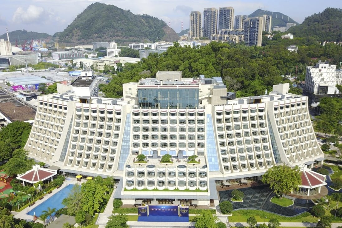 Shenzhen luxury hotel offers cultural, seaside getaway in modern ...