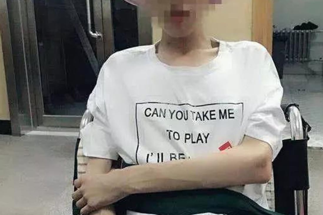 Anorexic Chinese woman, 21, wakes from 40-day coma after extreme ...