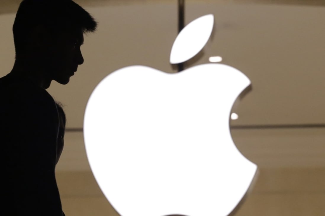 Research highlights class divide between ‘poor’ Apple iPhone and ‘rich ...