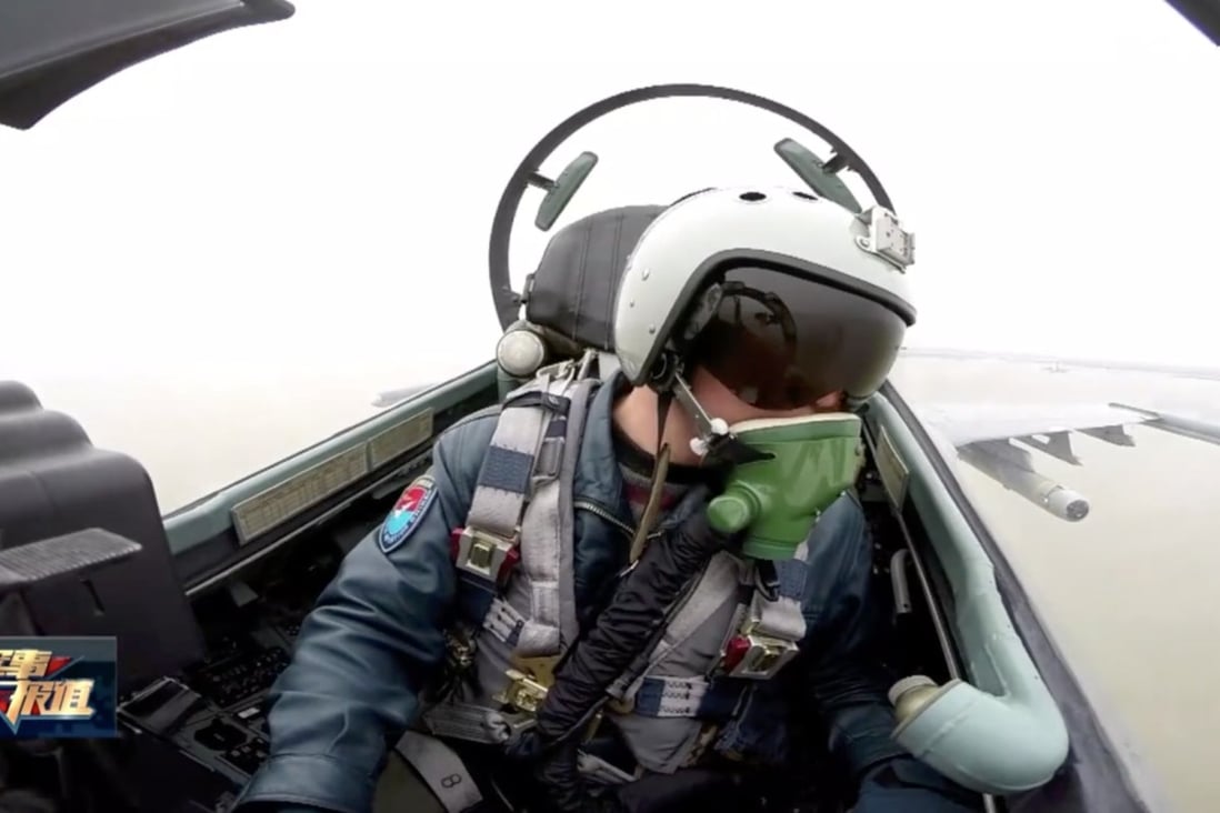 Chinese fighter pilot issues warning to foreign aircraft in East China ...