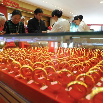 When it comes to the gold price war, bullish Chinese consumers can't ...
