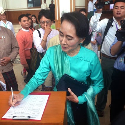 Aung San Suu Kyi's presidential ambitions founder after parliament ...