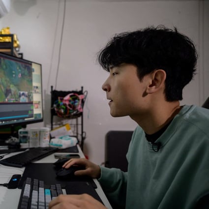 For some South Korean live-streamers, the coronavirus pandemic has ...