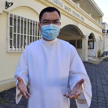 ‘People are really looking for God’: Philippine Catholic priests give ...