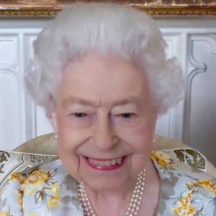 Prince Harry and Meghan Markle visit an ailing Queen Elizabeth | South ...