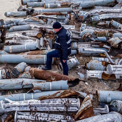 Burning through ammo, Russia using 40-year-old rounds in Ukraine, US ...