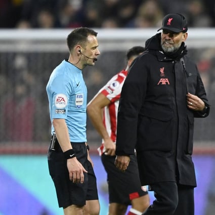 Premier League: speaking with referees is like talking to my microwave ...