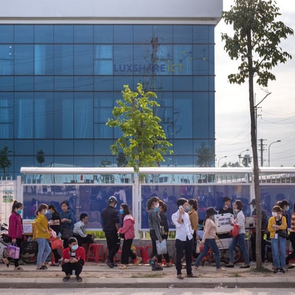 Apple gets a boost in India as its Chinese suppliers are given the ...