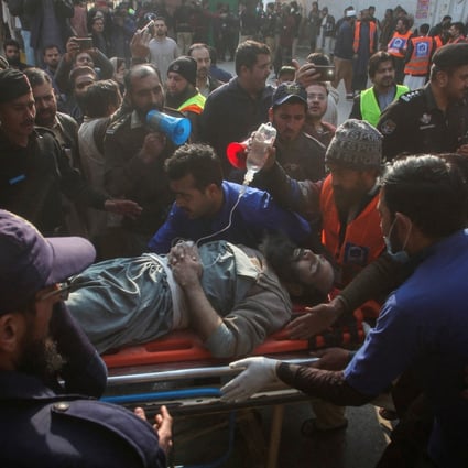 Pakistan suicide bomber kills at least 83, injures 150, during prayers ...