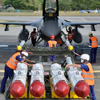 Taiwan, US defence contractors eye closer ties, with advanced fighter ...