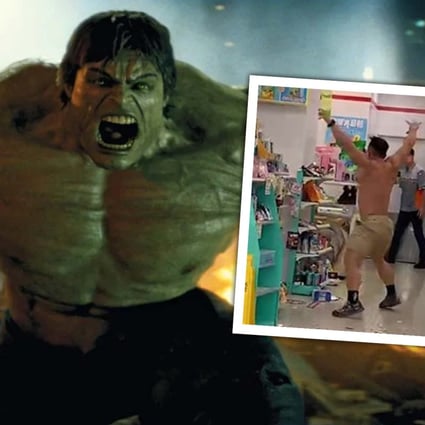 ‘Looks like the Hulk’: topless beefy bodybuilder stages Taiwan ...