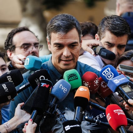 Spain’s Socialists lose seat, after expat vote count, making it harder ...