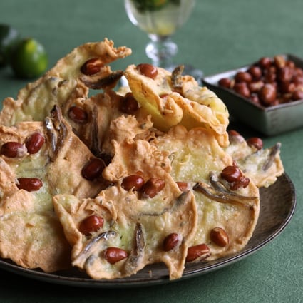 How to make rempeyek, the Indonesian crackers that are a savoury ...