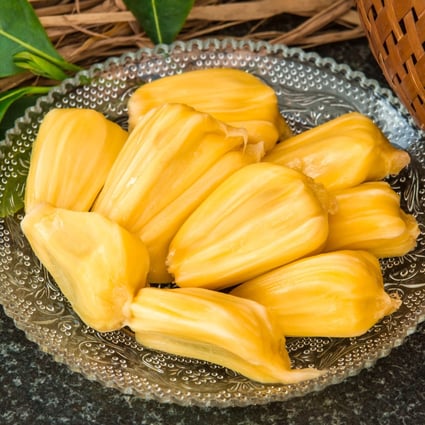 Jackfruit, vegan meat substitute used for pulled pork, tacos, even fish ...