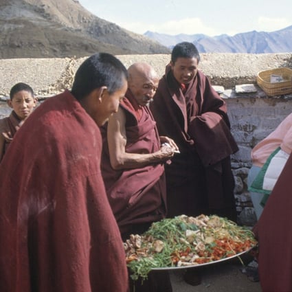 How Chinese Buddhist monks and nuns became vegetarians, even though the ...