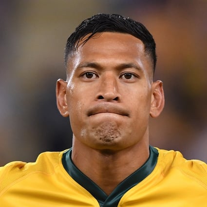 Israel Folau courts more controversy by standing as teammates kneel for ...