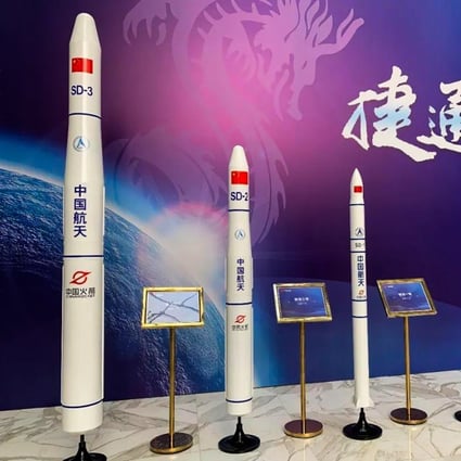 China is developing a new commercial rocket that can carry 20 ...