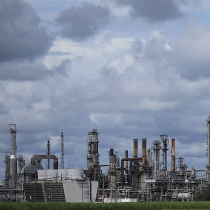 Hurricane Ida upgraded to Category 4 as it nears Louisiana, on Katrina ...