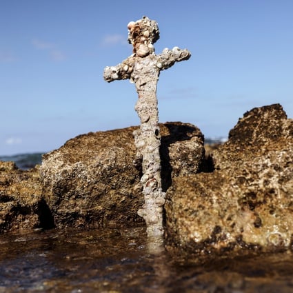 Israeli diver finds 900-year-old crusader sword | South China Morning Post