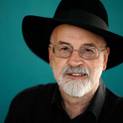 Book review: The Long Cosmos by Terry Pratchett and Stephen Baxter ...